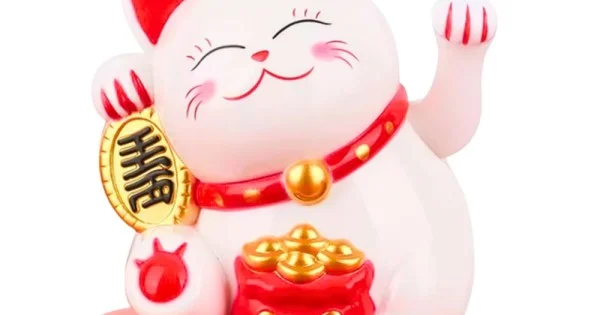 Solar-Powered Japanese traditional figurine Maneki-neko (Beckoning ...